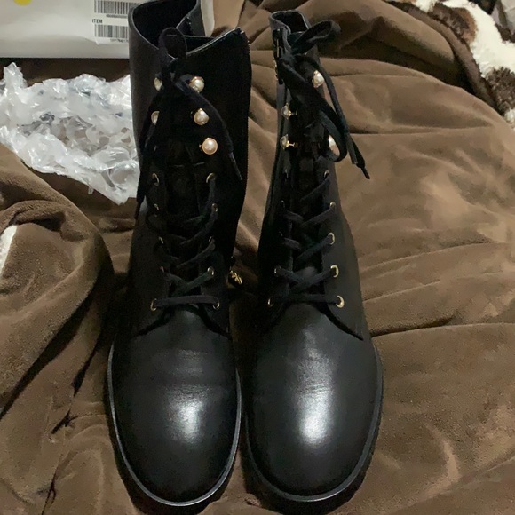 Stuart Weitzman | Shoes | Stuart Weitzman Pearl Boots | Poshmark